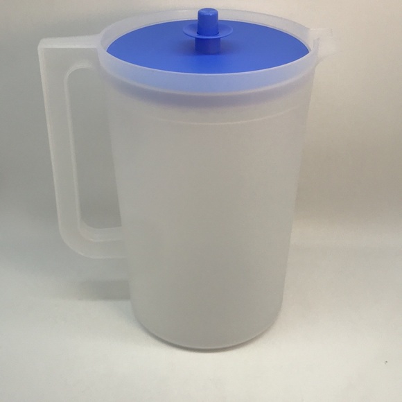 Tupperware | Kitchen | Tupperware Jumbo Jug 4 Liter White Blue | Poshmark